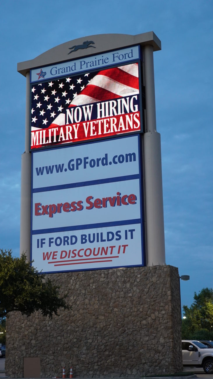 Grand Prairie sign | Turner Sign Systems